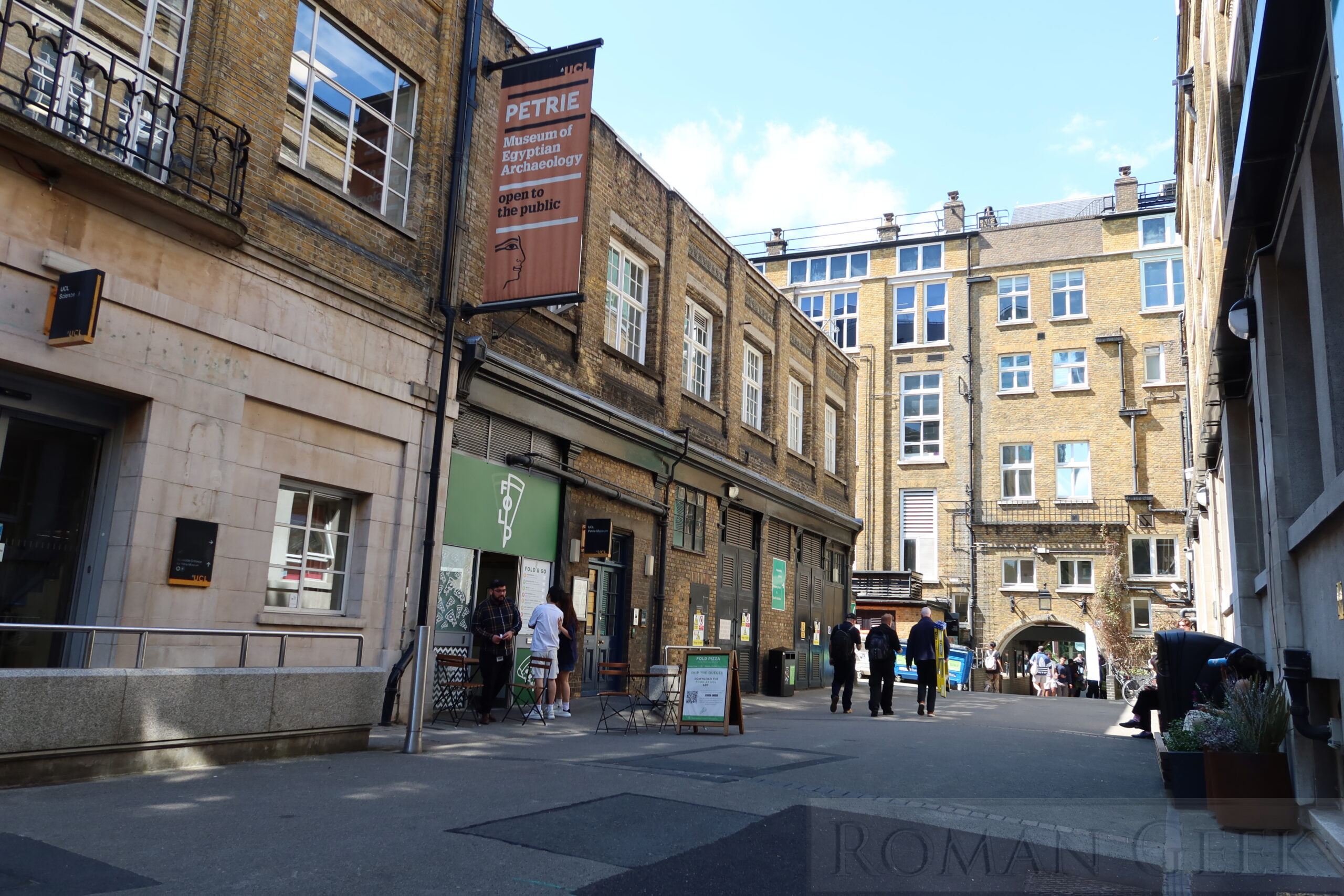 Petrie Museum of Egyptian Archaeology - Roman Geek